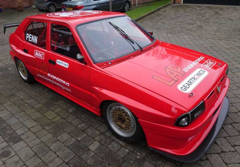 Alfa 33 Race Car - LAP Engineering